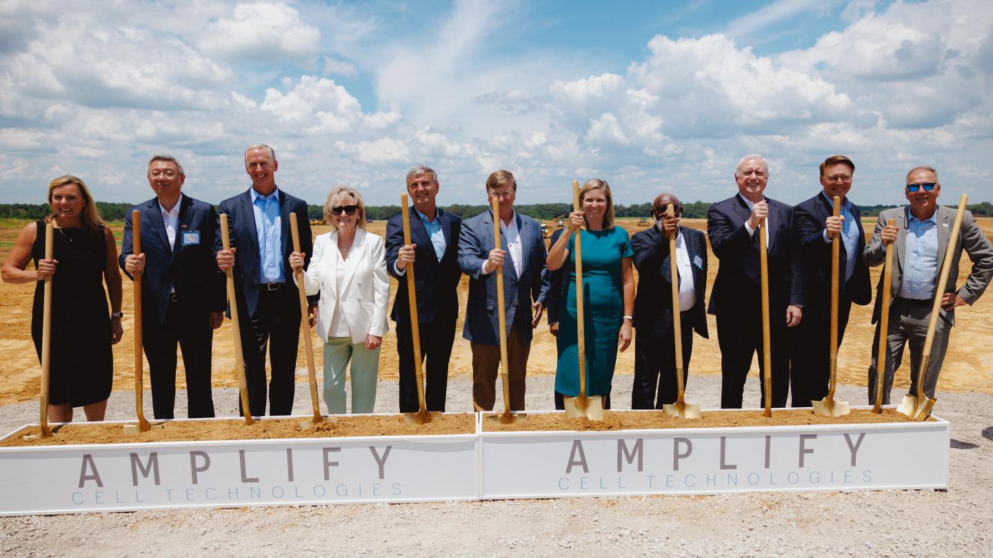 Amplify Cell Technologies, a joint venture between Accelera by Cummins ...