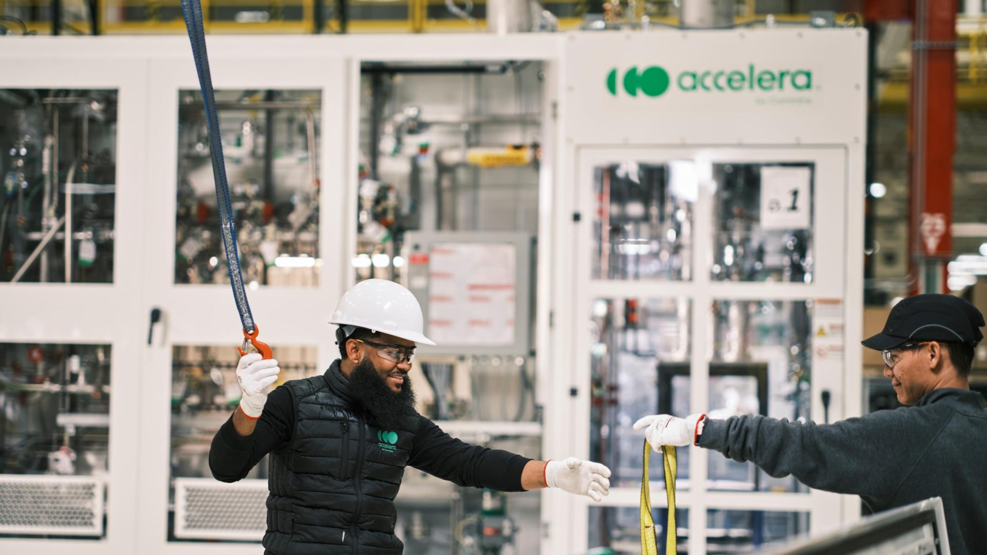 Accelera opens new electrolyzer factory in Spain, enabling Europe’s ...
